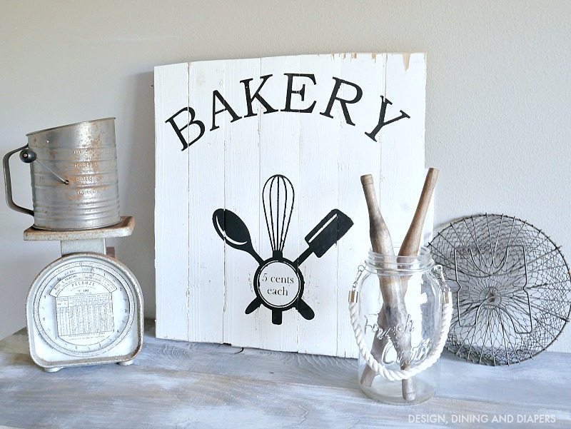 DIY Vintage Inspired Bakery Sign - Taryn Whiteaker Designs
