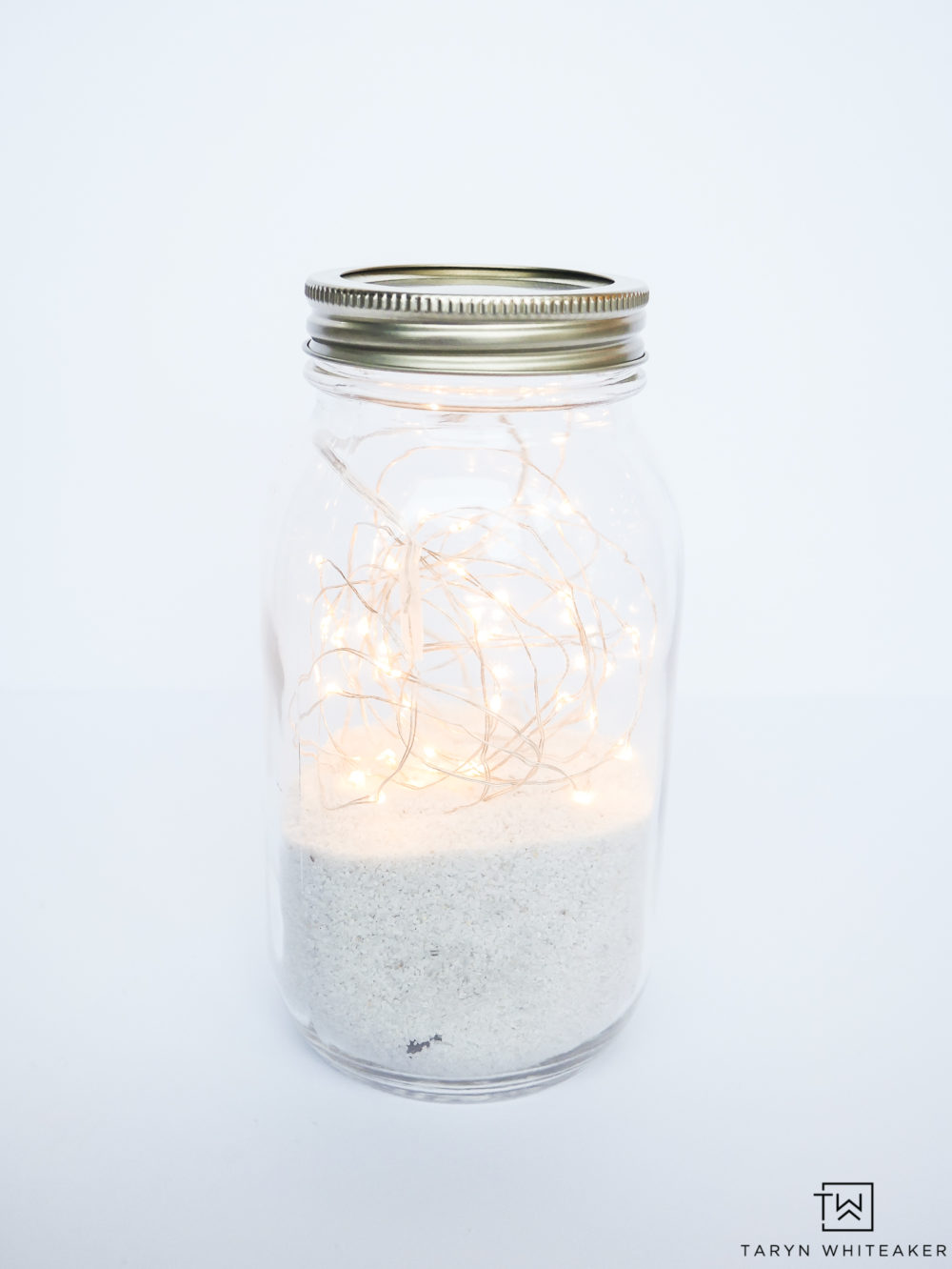 DIY Light-Up Mason Jars - Taryn Whiteaker Designs