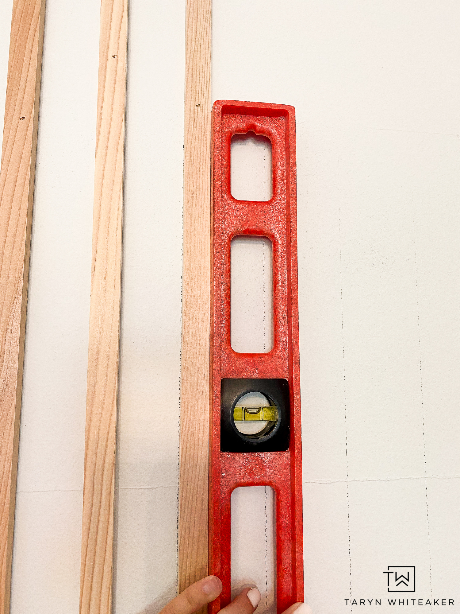 Bedroom Vertical Slat Wall - Taryn Whiteaker Designs