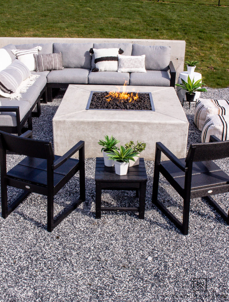 Modern Outdoor Fire Pit Seating Area - Taryn Whiteaker Designs