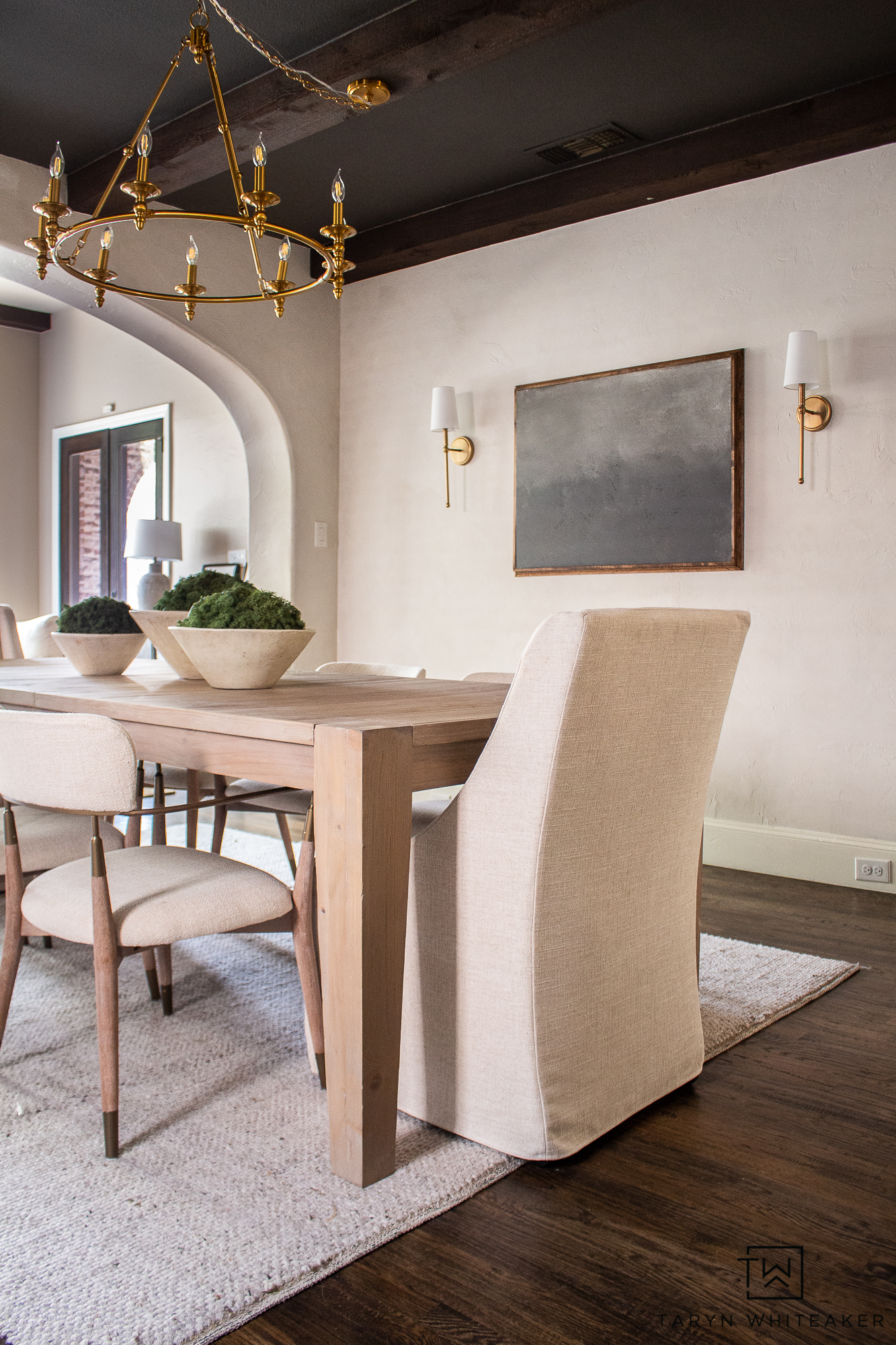 Modern Transitional Dining Room - Taryn Whiteaker Designs