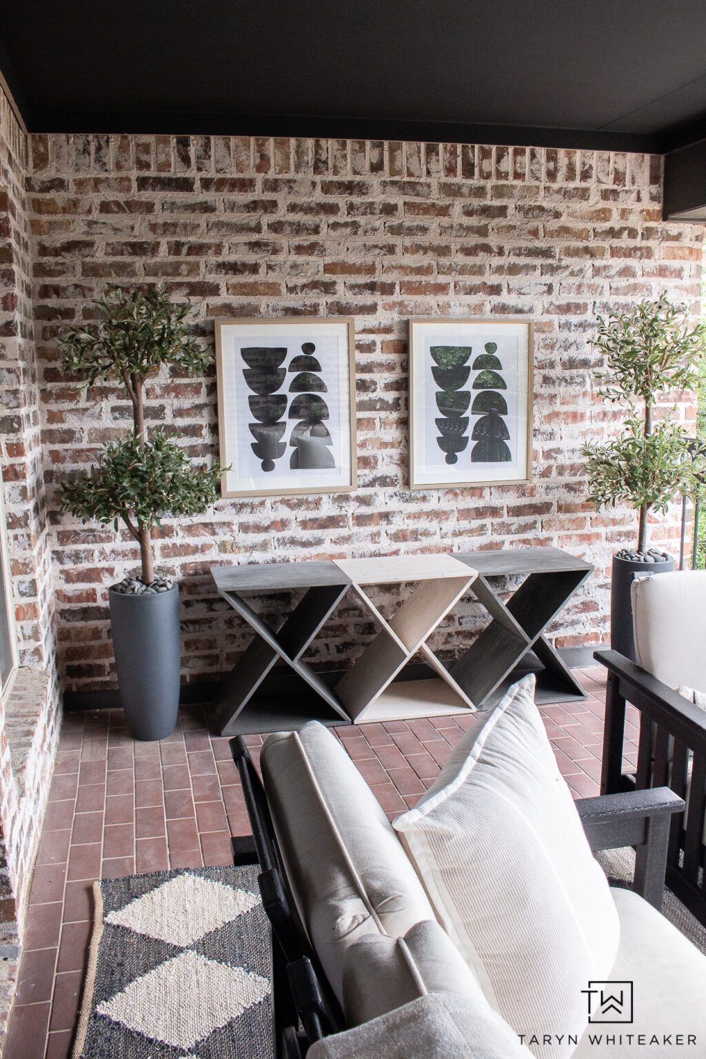 Modern French Country Balcony Makeover - Taryn Whiteaker Designs