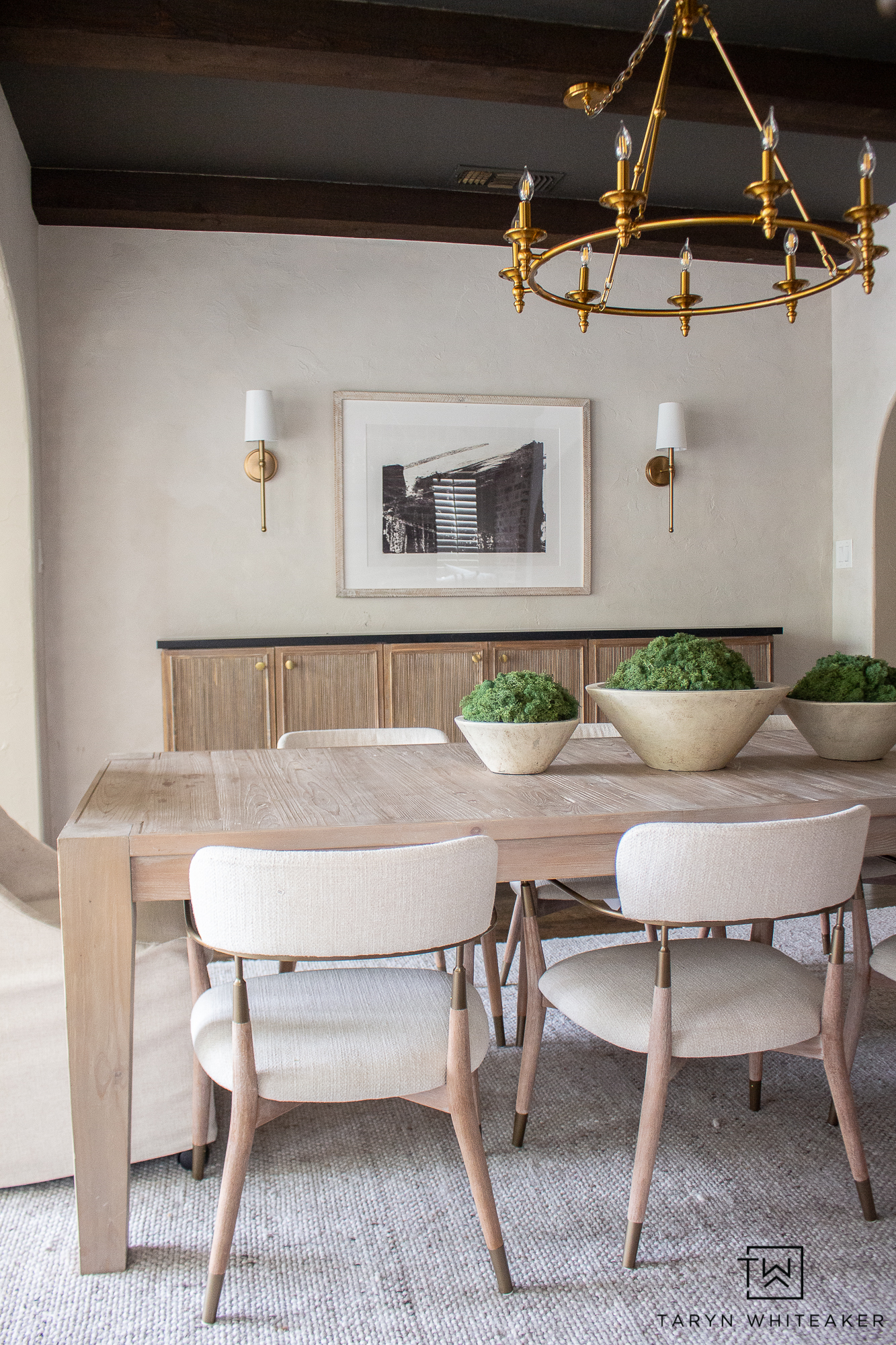 Modern Transitional Dining Room Decor - Taryn Whiteaker Designs