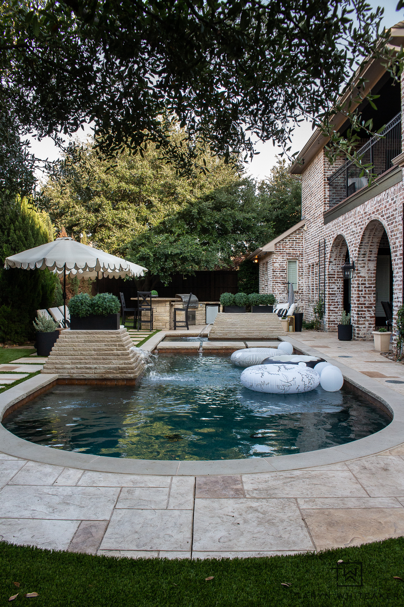 Modern English Country Backyard - Taryn Whiteaker Designs
