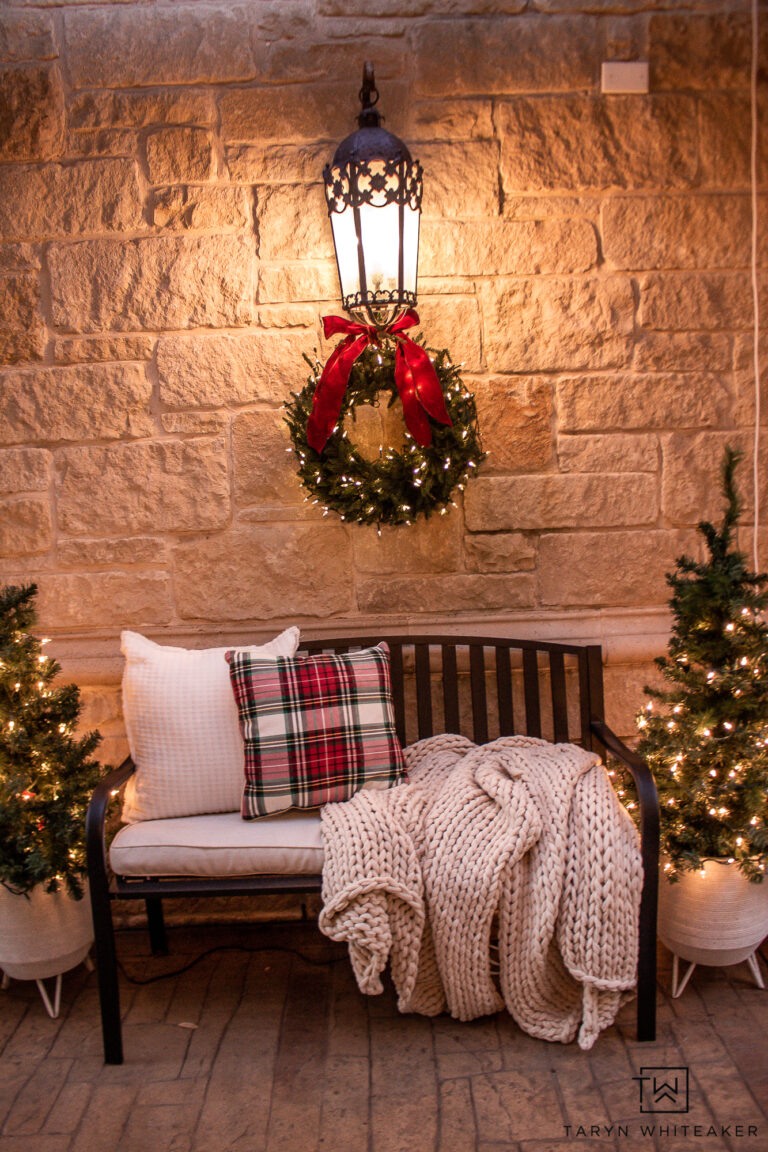 Outdoor Christmas Bench Display - Taryn Whiteaker Designs